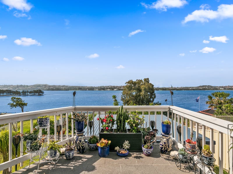 154 Lakeview Parade, Primbee, NSW 2502 - Property Details