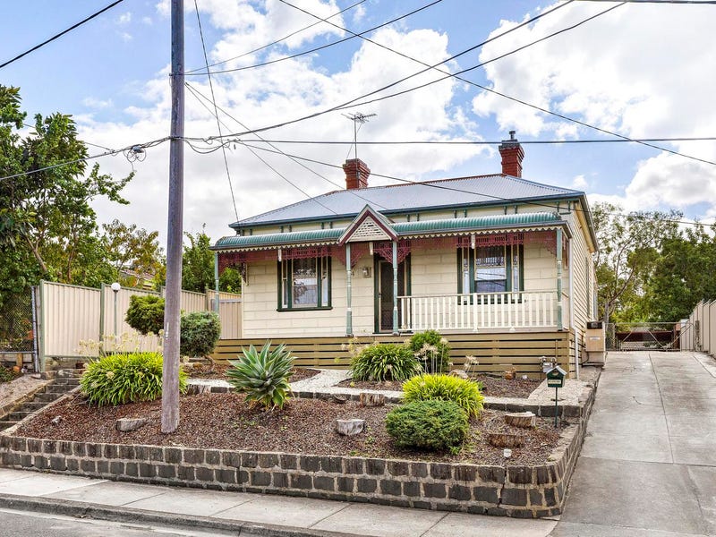 4 Gordon Street, Essendon, Vic 3040 - Property Details