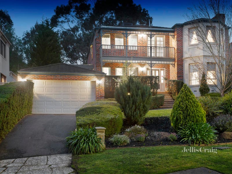 9 Barnsdale Way, Ringwood North, VIC 3134 - realestate.com.au