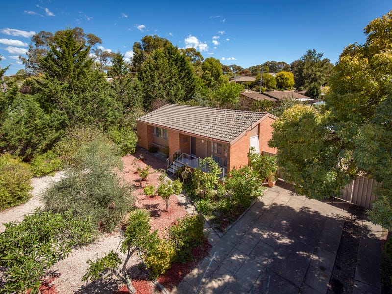 8 Smart Place, Evatt, ACT 2617 - realestate.com.au