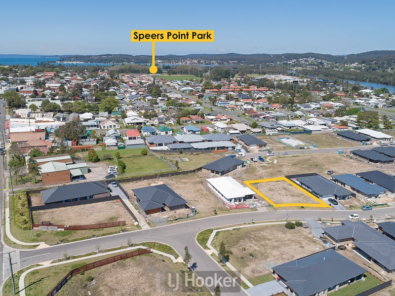 11 Parrott Street, Boolaroo, NSW 2284 - realestate.com.au