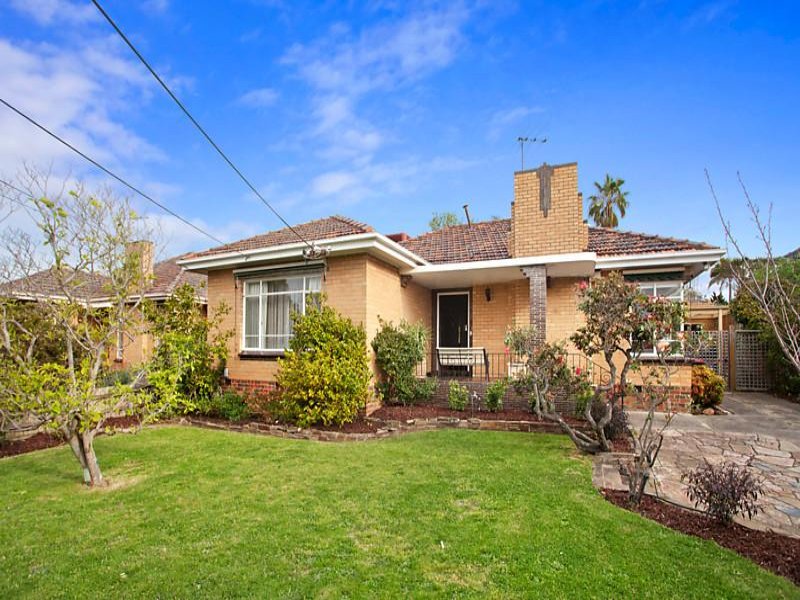 30 Gordon Street, Hampton, Vic 3188 - Property Details