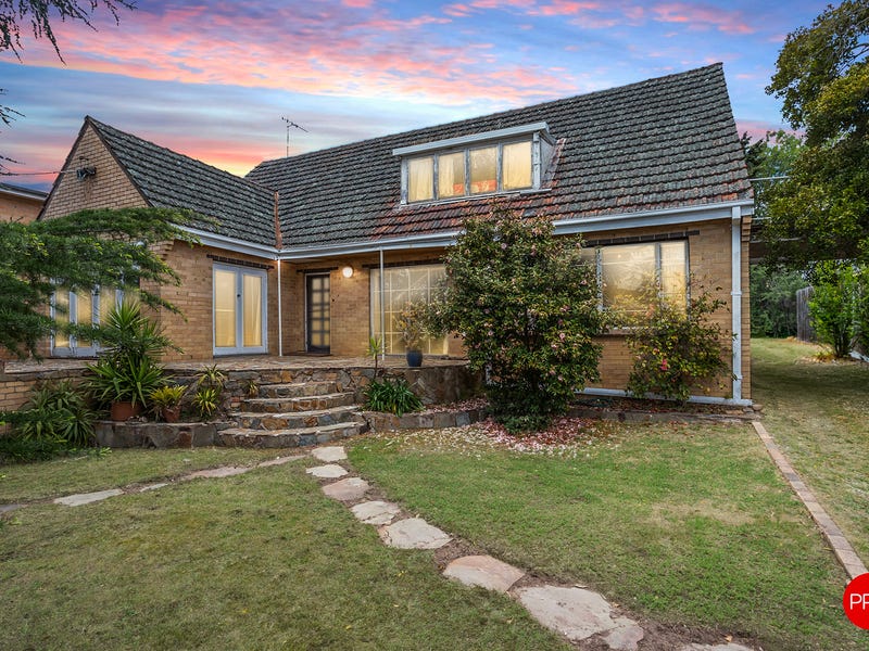 10 Steane Street, Kennington, Vic 3550 - Property Details