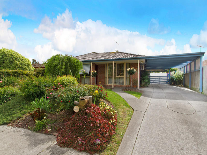 4 Isaac Court, Pakenham, Vic 3810 - Property Details