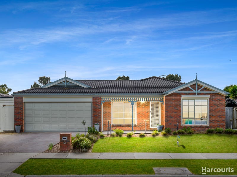 19 Freeman Drive, Pakenham, VIC 3810 - realestate.com.au