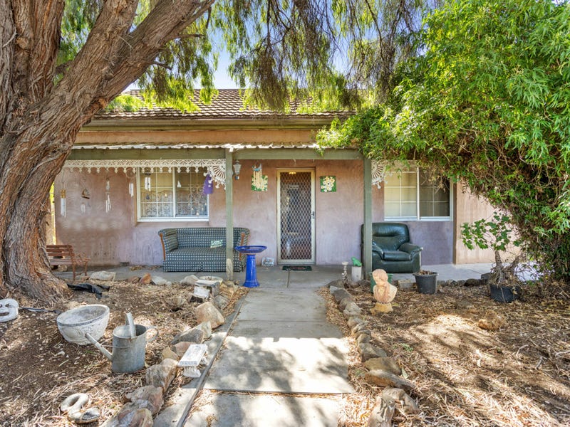 202 Railway Terrace, Taperoo, SA 5017 - Property Details