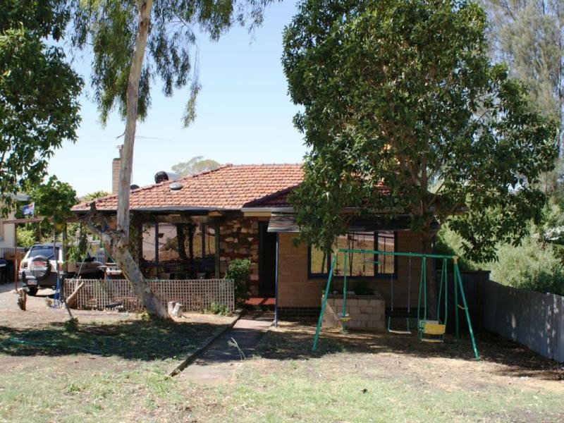32 Harrison Way, Calista, WA 6167 - Property Details