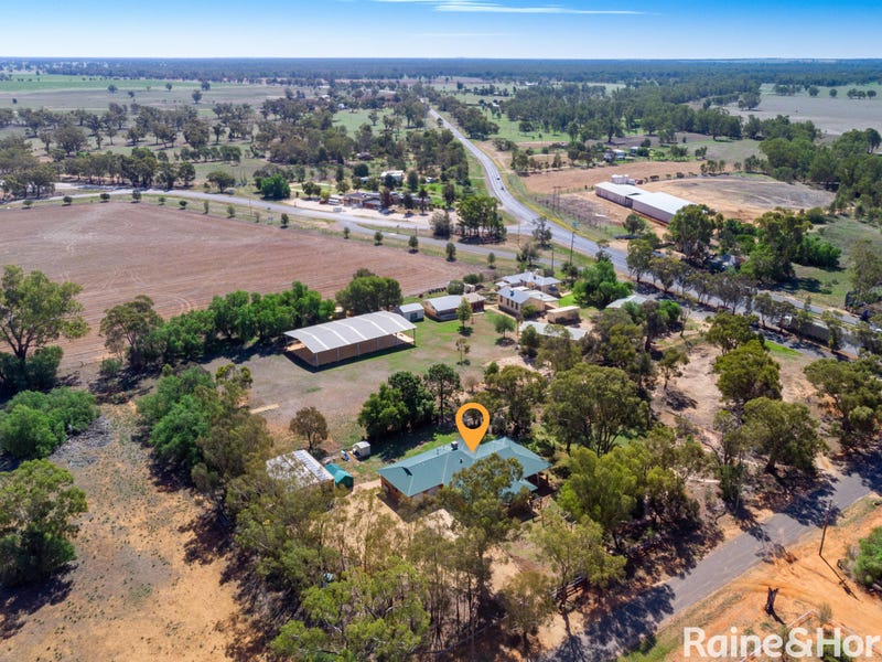 2 Macdonnell Street, Collingullie, NSW 2650 - Property Details