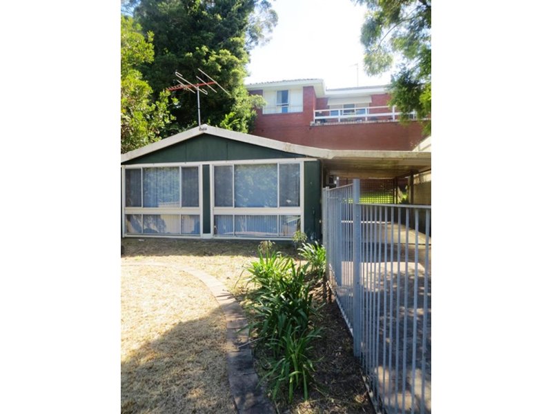 8A Ashcroft Place, Keiraville, NSW 2500 - realestate.com.au