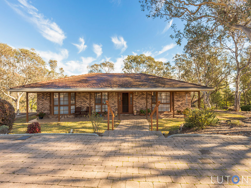 1 Granville Close, Greenleigh, NSW 2620 - realestate.com.au