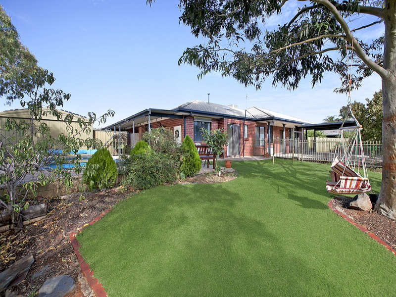 35 Cumbria Way, Craigmore, SA 5114 - realestate.com.au