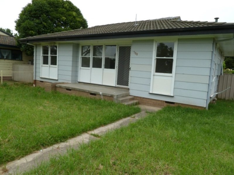 588 Jackson Plc, Albury, NSW 2640 - Property Details