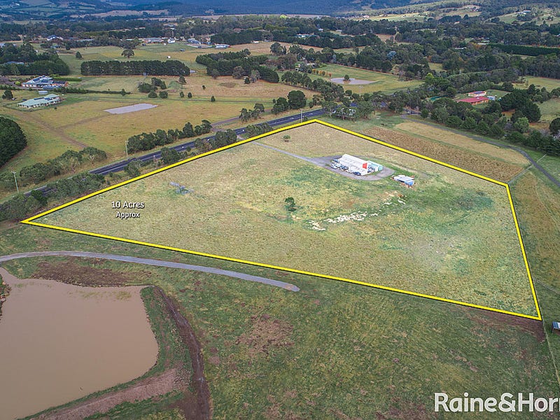 100 Couangalt Road, Gisborne South, VIC 3437 - realestate.com.au
