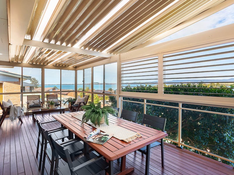19 Kanahooka Road, Kanahooka, NSW 2530 - Property Details