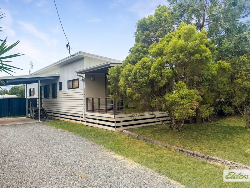 35 Hawkins Street, Miles, Qld 4415 - Property Details