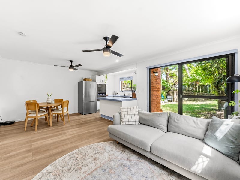 1/4 Amie Court, Springwood, Qld 4127 - Property Details