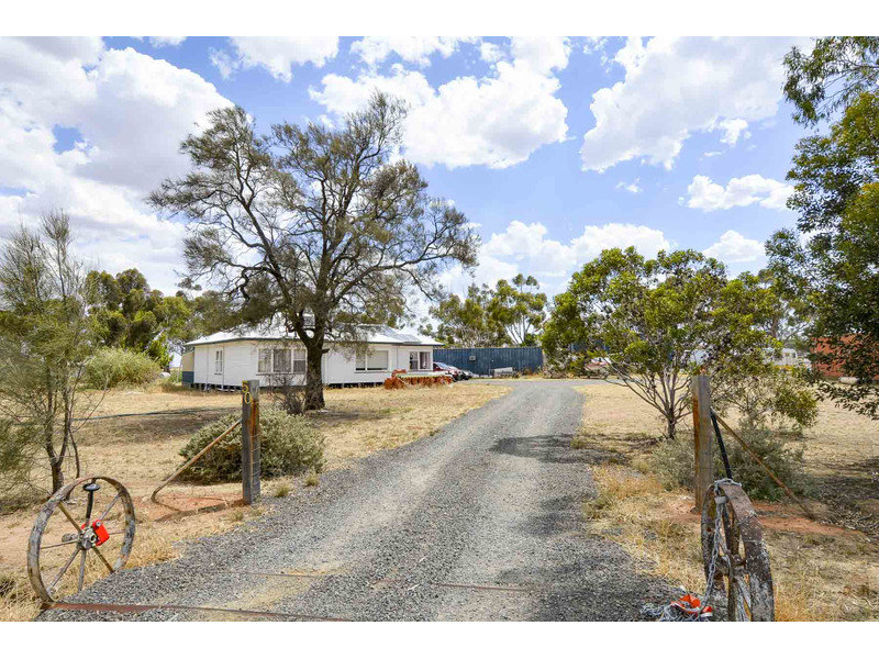 50 Miller Street, Pimpinio, VIC 3401 - realestate.com.au