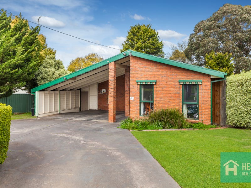 9 Vallence Court, Wallan, Vic 3756 - Property Details