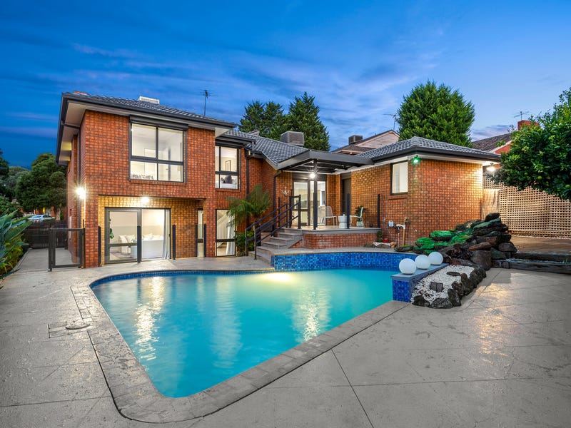 4 Peter Budge Avenue, Templestowe, Vic 3106 - Property Details