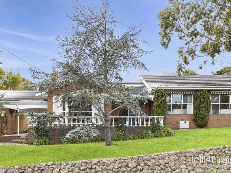 2 Mayfair Drive, Newtown, Vic 3220 - Property Details