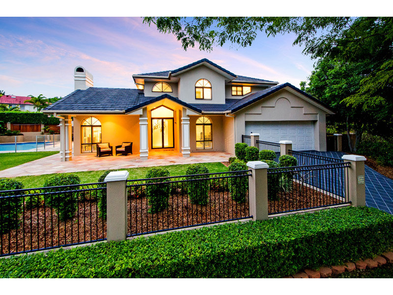 13 Troon Place, Carindale, Qld 4152 - Property Details