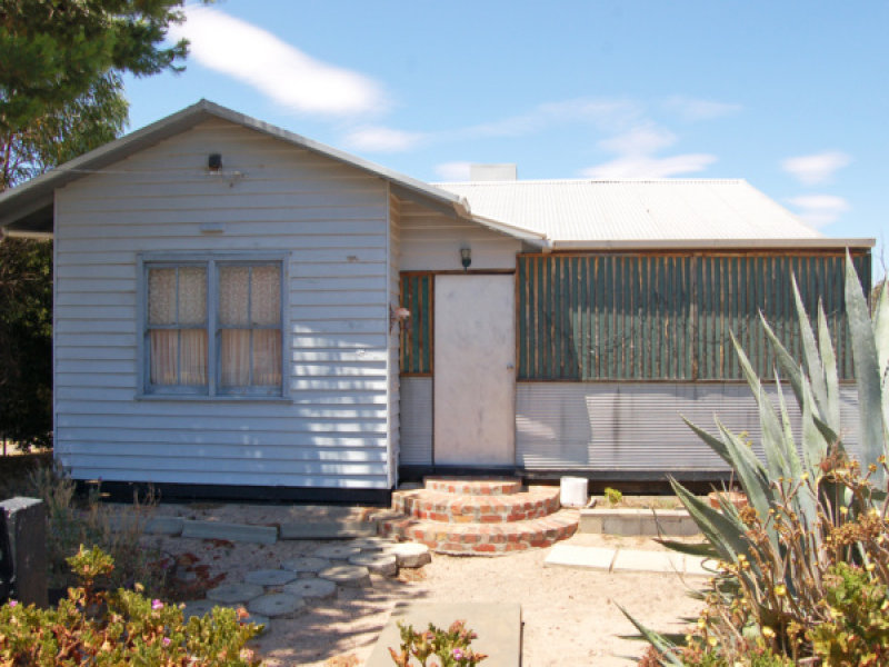 16 Anderson Street, Dimboola, Vic 3414 - Property Details