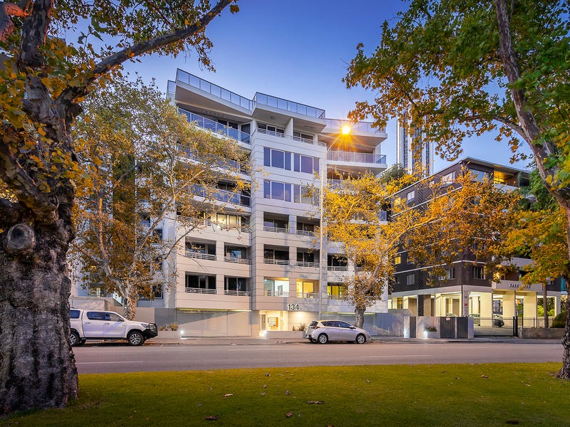 5/134 Mounts Bay Road, Perth, WA 6000 - Property Details