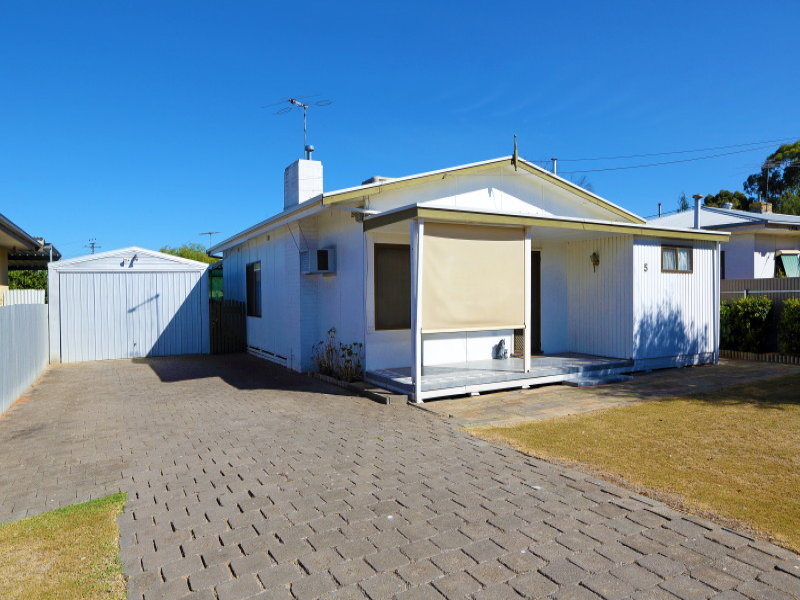 5 Bridgeford Street, Greenacres, SA 5086 - Property Details
