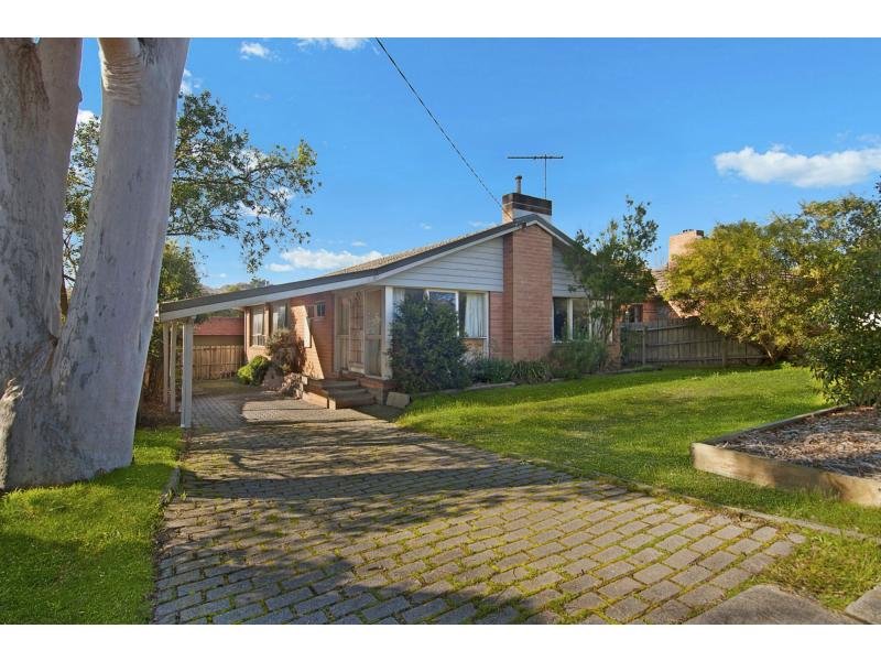 52 Roberts Street, Frankston, Vic 3199 - Property Details