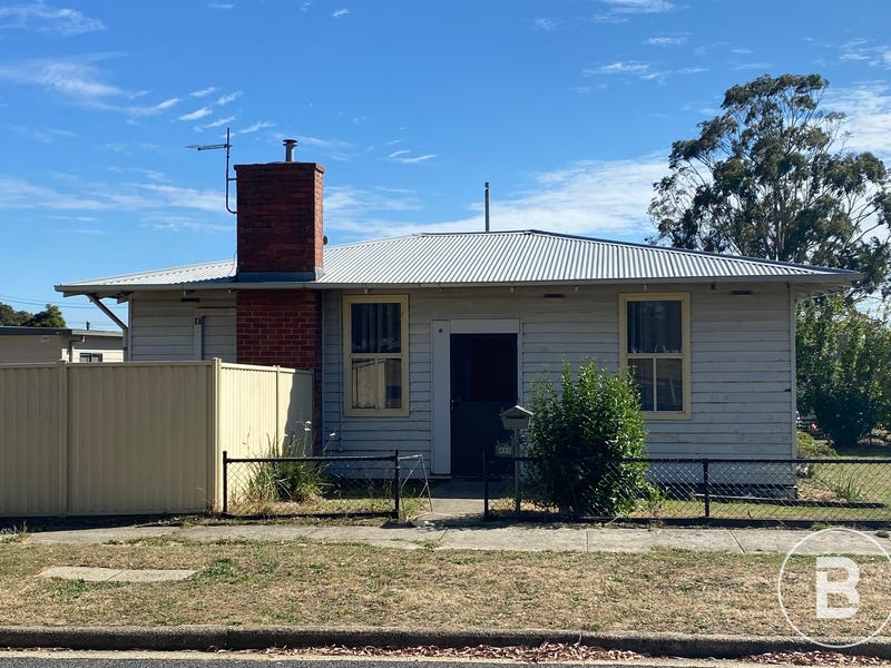 415 Gillies Street N, Wendouree, VIC 3355 - realestate.com.au