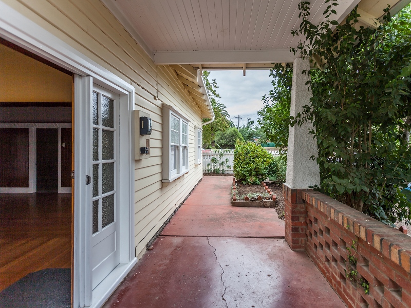 4 Aitken St, Alexandra, Vic 3714 - Property Details