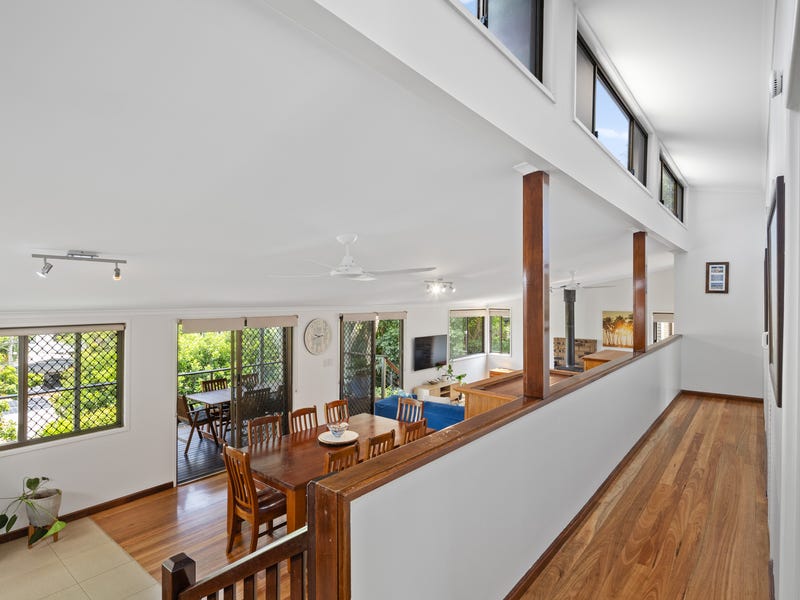 10 Timbarra Crescent, Jindalee, Qld 4074 - Property Details