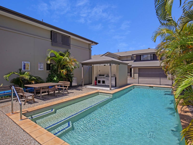 Unit 8/8-10 Gordon St, Labrador, Qld 4215 - Property Details