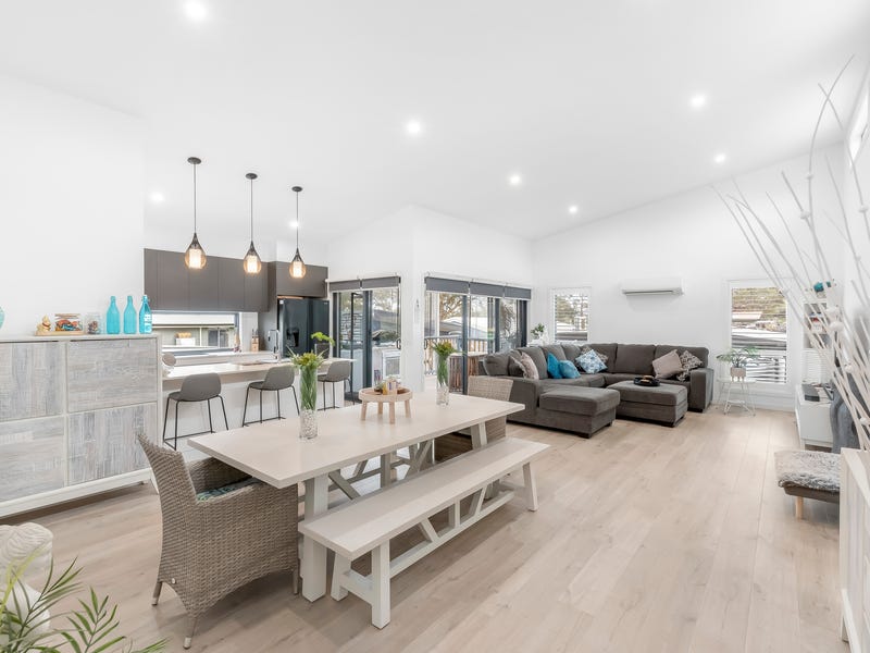 10 Terry Street, Carlton, Tas 7173 - Property Details