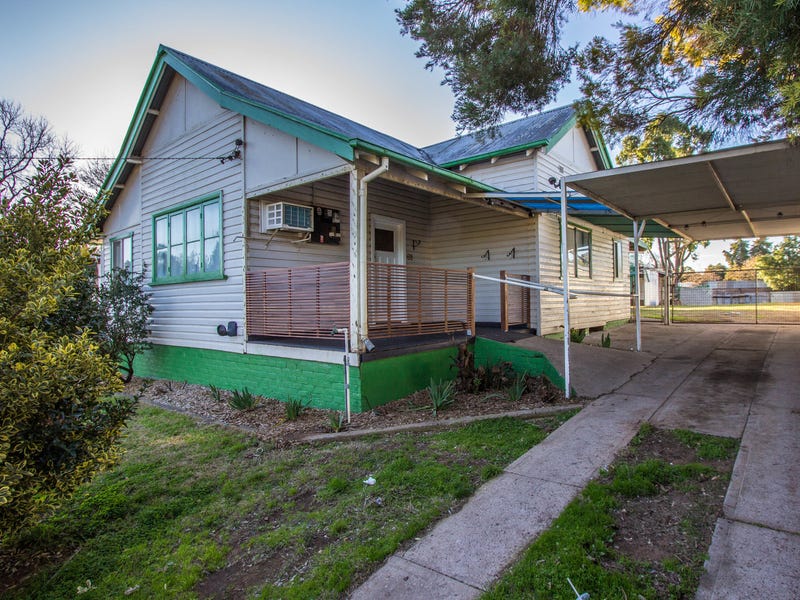 83 Twynam Street, Narrandera, NSW 2700 - Property Details
