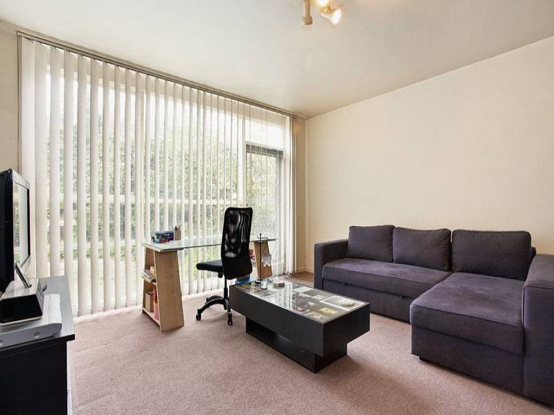 2/637 Toorak Road, Toorak, Vic 3142 - Property Details