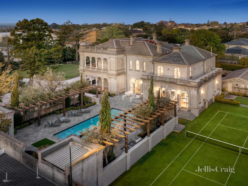 292 Cotham Road, Kew, Vic 3101 - Property Details