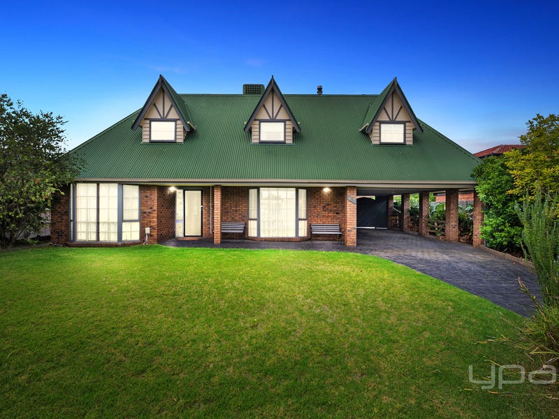 67 James Cook Drive, Melton West, VIC 3337 - realestate.com.au