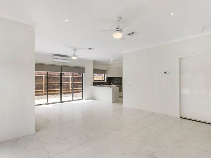 111 Stanley Road, Keysborough, Vic 3173