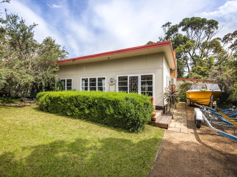 31 Beach Road, St Leonards, VIC 3223 - realestate.com.au