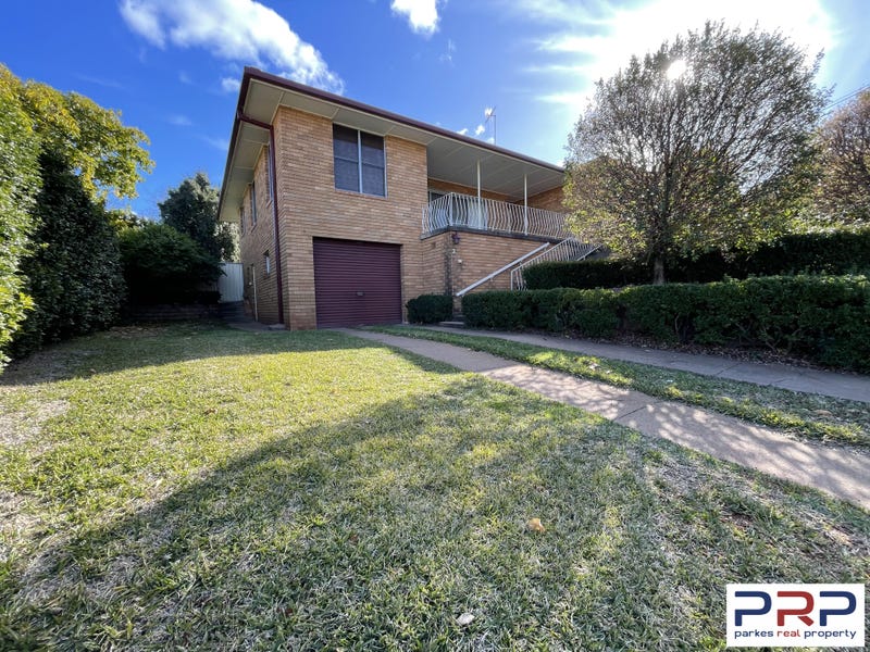 2 Albert Street, Parkes, NSW 2870 - Property Details