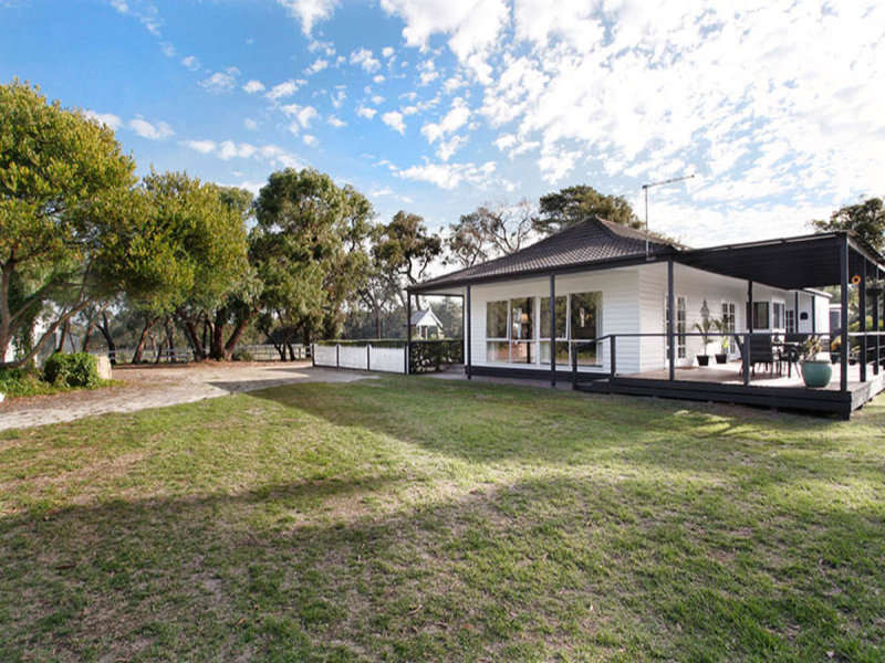230 South Boundary Road E, Pearcedale, VIC 3912 - realestate.com.au