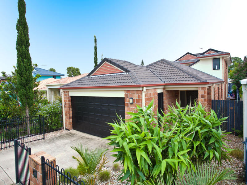 12 Gale Street, Redcliffe, Qld 4020 - Property Details