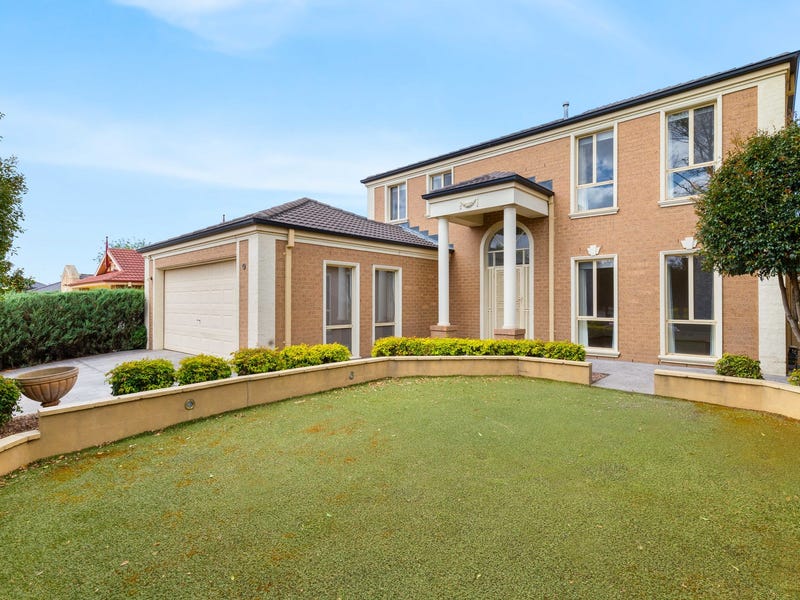 12 Jolly Place, Sydenham, Vic 3037 - Property Details