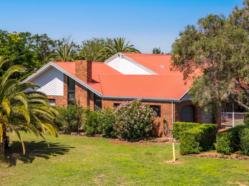 21 Lillian Street, Pittsworth, Qld 4356 - Property Details