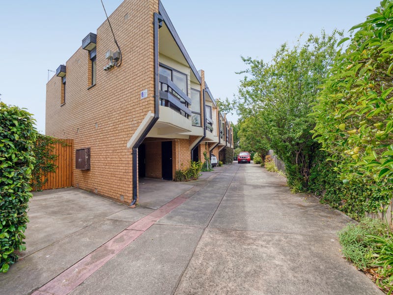 2/12 Balmoral Street, Essendon, Vic 3040 - Property Details