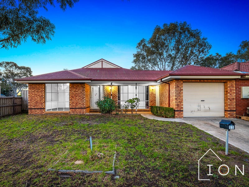 11 Dutton Close, Lynbrook, Vic 3975 - Property Details
