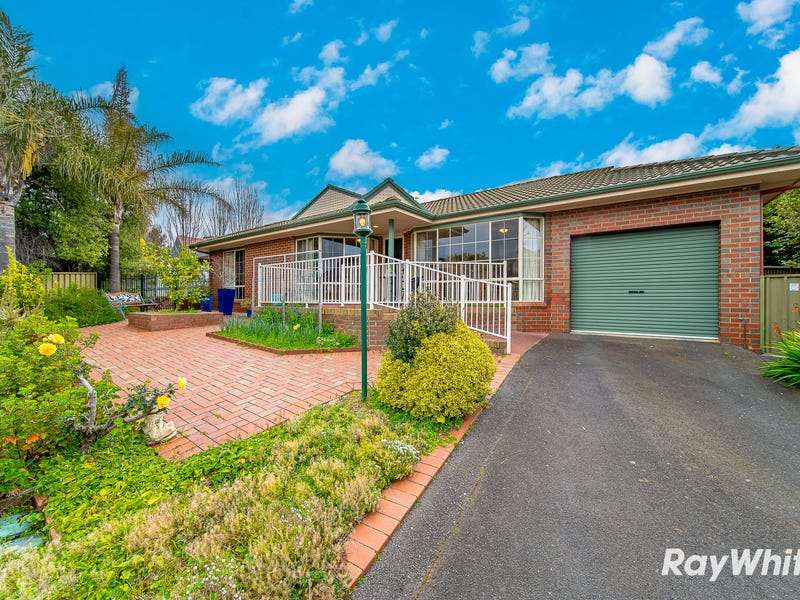 2/22 Crook Street, Kennington, Vic 3550 - Property Details