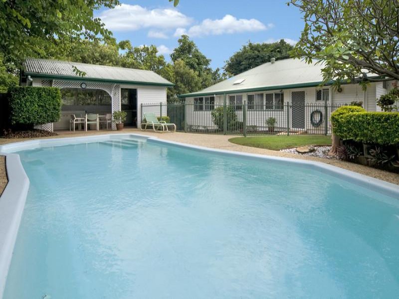 19 Peasant Street, Holland Park West, QLD 4121 - realestate.com.au