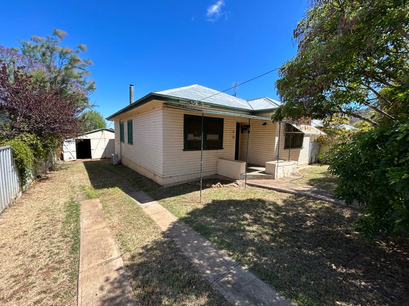 10 Janison Street, North Tamworth, NSW 2340 - realestate.com.au
